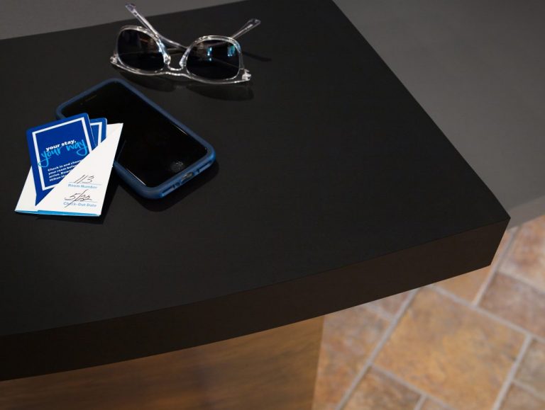 Formica Infiniti™ ColorCore®2 - Design Source Guide