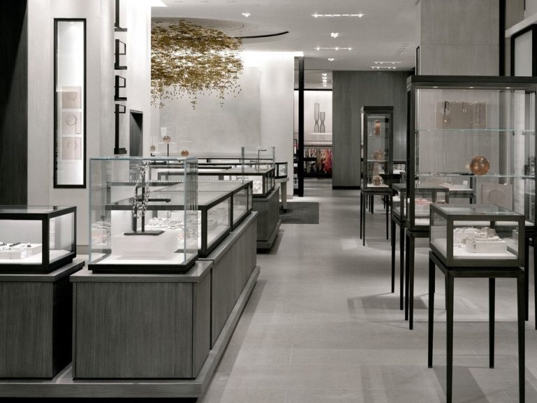 Unique Store Fixtures Announces Partnership with Tree Canada - Canadian ...