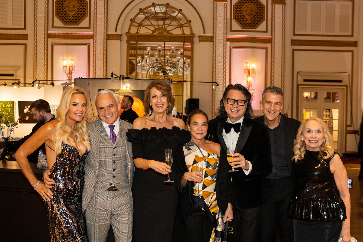 Arts Umbrella Splash Art Auction - Canadian Interiors