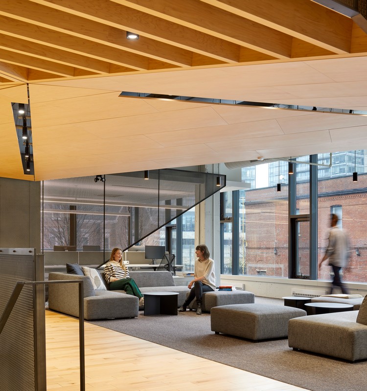 Collaborative Culture: Media Monks Studio - Canadian Interiors