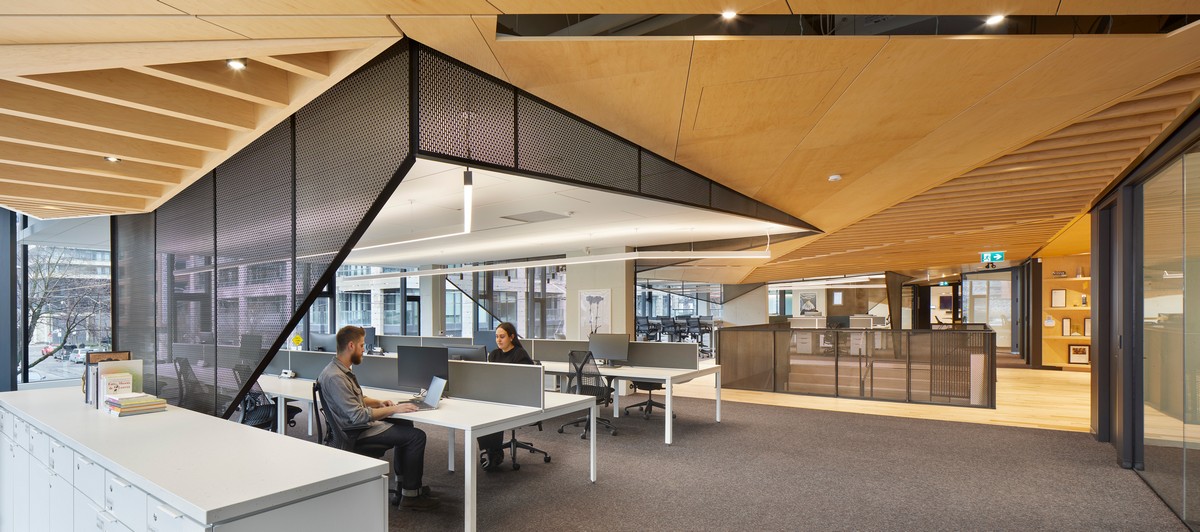 Collaborative Culture: Media Monks Studio - Canadian Interiors