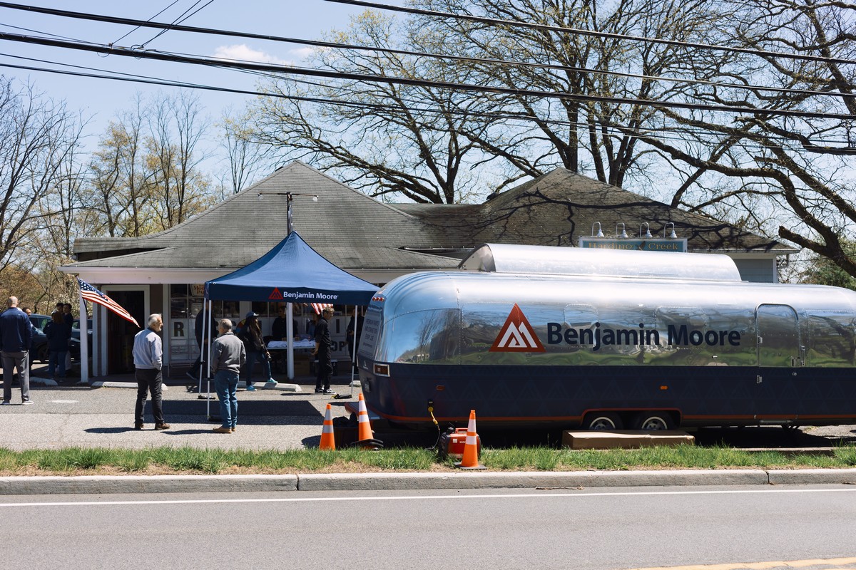 Benjamin Moore to Wrap Up Contractor Appreciation Month Celebrations in ...